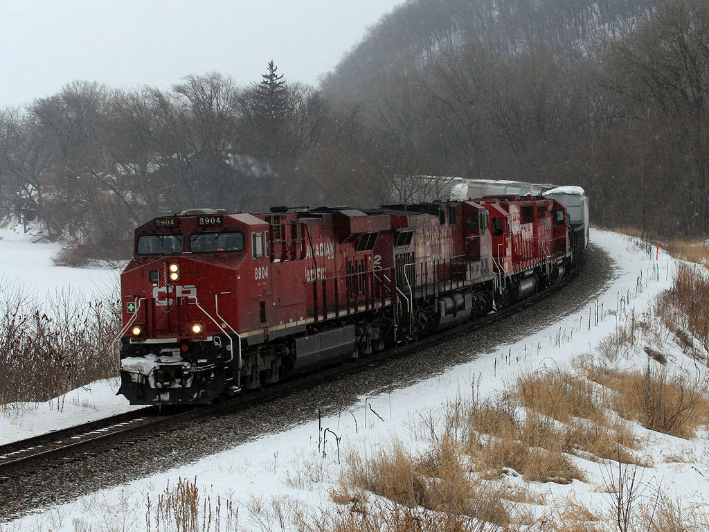 CP 8904